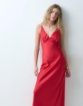 Miss Selfridge Maxikleid aus Satin mit Bindeband am R&uuml;cken in Rot