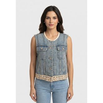 Molly Bracken e1777ee