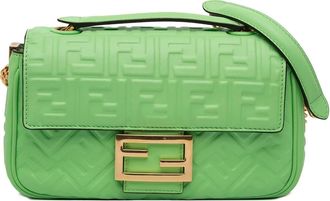 Fendi Hobo Bags - Small FF Nappa Embossed Chain Midi Baguette - Gr. unisize - in Grün - für Damen