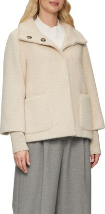 s.Oliver Flauschige Jacke mit Strickbündchen am Ärmel