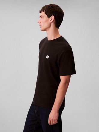 Calvin Klein Jeans T-Shirt WAFFLE BADGE TEE Regular fit mit Rundhalsausschnitt