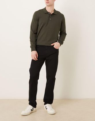 Mango Patrick - Straight Jeans in Schwarz mit hohem Baumwollanteil