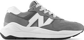 New Balance 5740 Chaussures de Course pour Homme Castlerock/Sea Salt 42/M