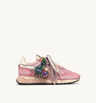 Autry SNEAKERS REELWIND SUPER VINTAGE AUS WILDLEDER UND NYLON IN WEISS UND ROSA