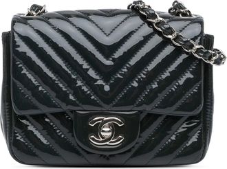 Chanel Hobo Bags - Mini Square Classic Chevron Patent Single Flap - Gr. unisize - in Blau - für Damen