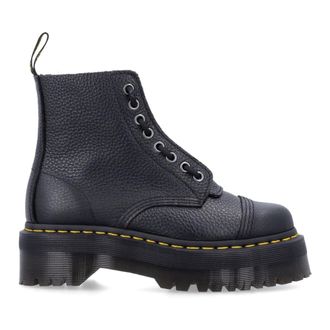 Dr. Martens Schwarze Geschlossene Plateau-Stiefel Aw24 - - Shoes - Damen - Schwarzk - 36 EU