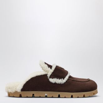 Prada Braune Clogs aus Veloursleder und Lammfell