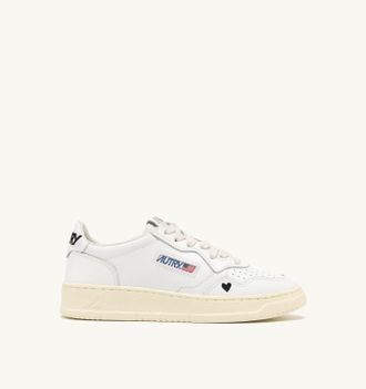 Autry BASKETS MEDALIST LOVE EN CUIR BLANC ET NOIR