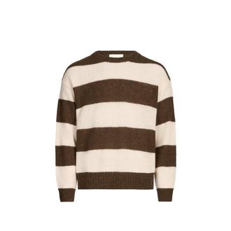 Closed Pull ray&eacute; en maille