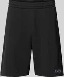 Review Regular Fit Shorts mit Label-Stitching