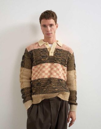 Topman Relaxed Fit Strick-Poloshirt mit Patchwork-Design in Braun
