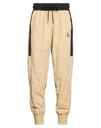 Calvin Klein BAS - Pantalons sur YOOX.COM