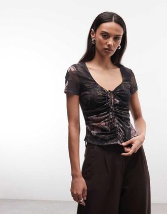 AllSaints Gabby - Kurz&auml;rmliges, gerafftes Netzstoff-Oberteil in Schwarz mit Schn&uuml;rung und Blumenmuster