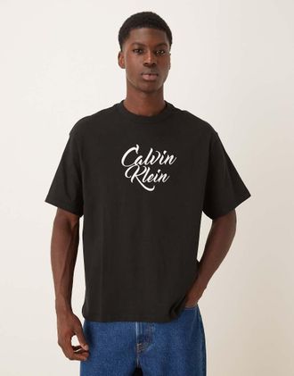 Calvin Klein Jeans T-shirt avec grande inscription - Noir