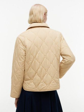 Tommy Jeans Steppjacke TJW COACH COLLAR QUILTED JACKET Kunstfaser, Flag-Stickerei