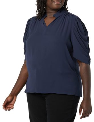 Amazon Essentials Damen Leichte, gewebte Georgette-Bluse mit halben Ärmeln und Rüschenausschnitt, Marineblau, M