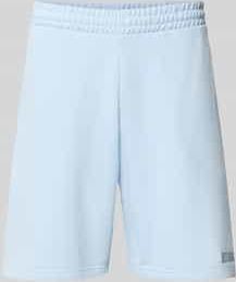 Review Regular Fit Shorts mit Label-Stitching