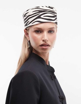 Asos Chapeau bibi en cuir &agrave; imprim&eacute; z&eacute;brures-multicolore