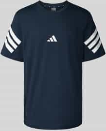 adidas T-Shirt mit Label-Print
