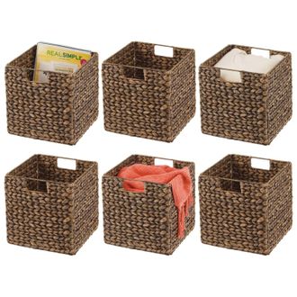 mDesign 6er-Set Aufbewahrungskorb - faltbare Aufbewahrungsbox aus Wasserhyazinthe - Regalkorb mit Flechtmuster - ideal zur Aufbewahrung in W&uuml;rfelregalen - bra