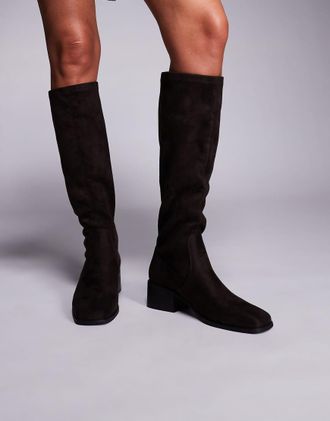 Simmi London SIMMI London - Xander - Elegante kniehohe Stiefel aus braunem Wildlederimitat