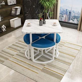 Generic Fr&uuml;hst&uuml;cksecke, runder Tisch mit St&uuml;hlen, Fr&uuml;hst&uuml;cksbar mit Tisch und St&uuml;hlen, moderner K&uuml;chentisch f&uuml;rs Abendessen