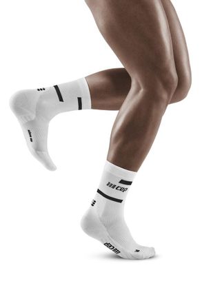 CEP THE RUN COMPRESSION SOCKS MID CUT f&uuml;r Herren | Mittellange Laufsocken in wei&szlig; mit Kompression | Regenerierende Kompressionsstr&uuml;mpfe f&uuml;r M&auml;nner | Gr. I
