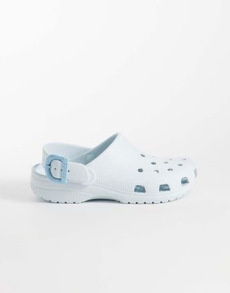 Crocs Klassische Clogs in Blau mit Schnallen