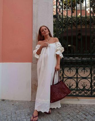 Labelrail x Rebecca Olivia - Robe babydoll longueur mollet à bords ondulés en dentelle - Ivoire-Blanc