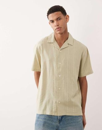 Jack & Jones Premium - Kurz&auml;rmliges Hemd aus Leinenmix in Gr&uuml;n mit Streifen