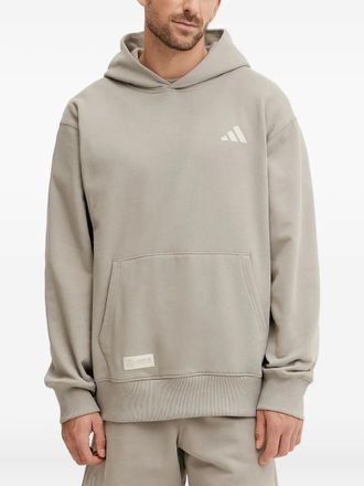 adidas Hoodie mit Logo-Print - Nude