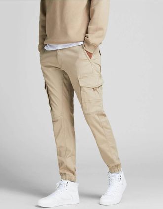 Jack & Jones Paul - Schmal zulaufende Cargohose aus Jersey in Creme-Wei&szlig;
