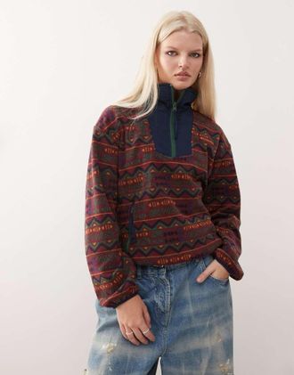 Columbia Sequoia Grove - Pullover in Burgunderrot mit Print und kurzem Reißverschluss