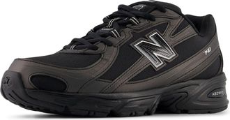 New Balance Sneaker 740