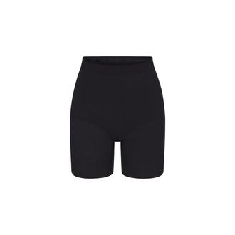 SKIMS Shorty taille-haute sculptant
