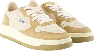 Autry Womens Medalist Low Sneakers - Autry Leather Gold Calfskin Shoes