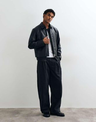 Jack & Jones boxy Jacke aus Kunstleder in Schwarz