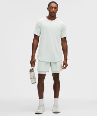 lululemon Short License to Train doubl&eacute; pour Hommes - 18 cm - Taille 2XL