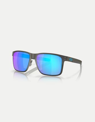 Oakley Holbrook - Lunettes de soleil carr&eacute;es en m&eacute;tal avec verres miroir bleus polaris&eacute;s - Gris acier mat