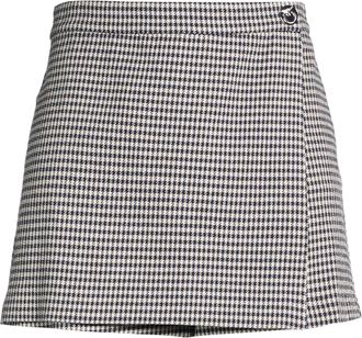 Pinko HOSEN & R&Ouml;CKE - Shorts & Bermudashorts auf YOOX.COM