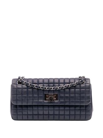 Chanel sac porté épaule Bubble Flap en cuir de veau irisé Chocolate Bar (2014-2015) - Bleu