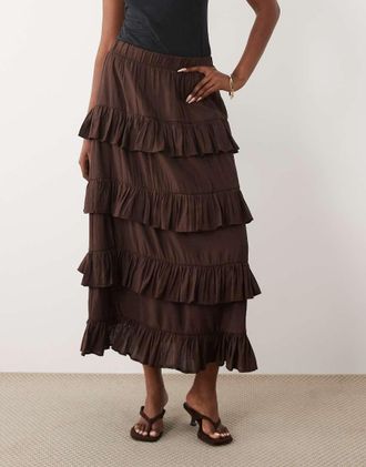 Vero Moda Jupe longue taille haute &agrave; volants &eacute;tag&eacute;s - Chocolat-Marron