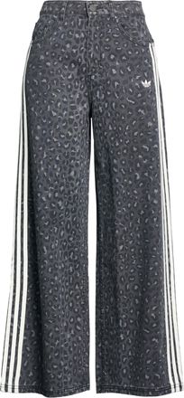 adidas HOSEN & R&Ouml;CKE - Jeanshosen auf YOOX.COM