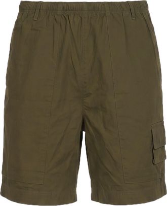 Nike HOSEN & R&Ouml;CKE - Shorts & Bermudashorts auf YOOX.COM