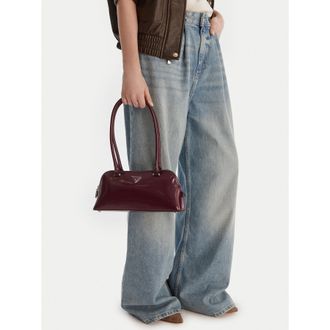 Guess Handtasche Guess Arnela HWNY94 96080 Dunkelrot