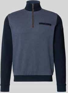 Bugatti Sweatshirt mit Label-Details