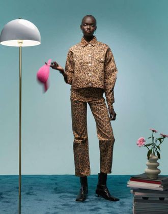 Bimba & Lola Jeans in Naturton mit geradem Schnitt und Leopardenmuster, Kombiteil-Braun