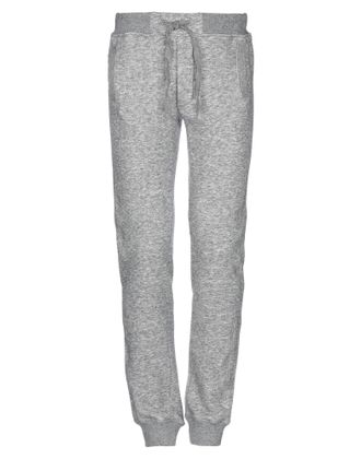 Woolrich HOSEN & R&Ouml;CKE - Hosen auf YOOX.COM