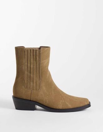 Asos Chelsea-Boots mit Cuban Heel und verdecktem Gummizug in Hellbraun