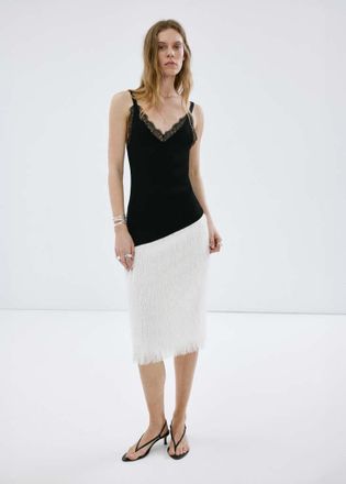 Mango Asymmetrisches Stricktop mit Spitzenbesatz schwarz - Damen - XS - MANGO